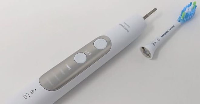 Philips Sonicare ExpertClean 7500 vs 7300 Review • ElectricToothbrushHQ.com